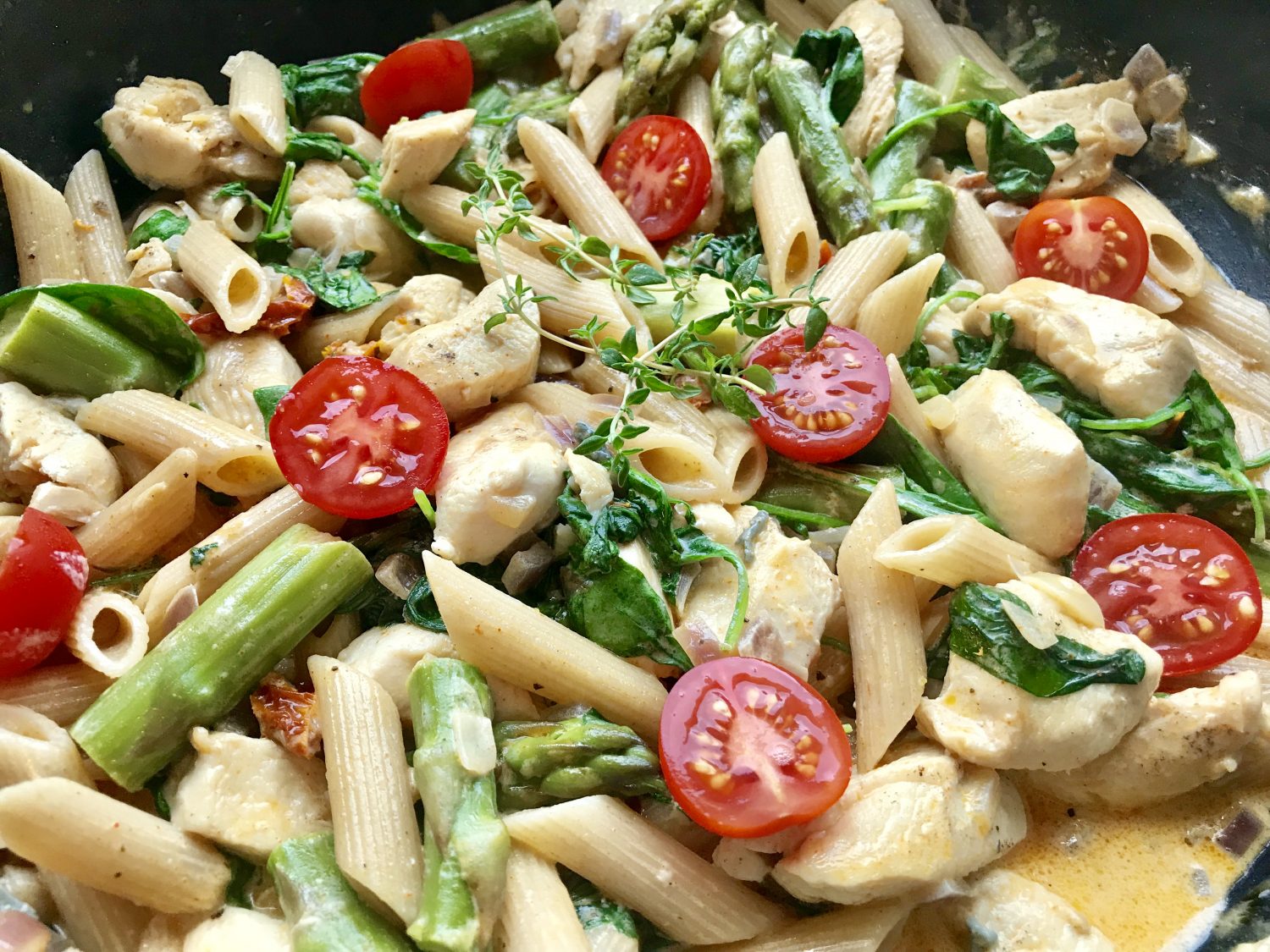 Pasta med kylling i creamy blue cheese saus – Henriettes matblogg