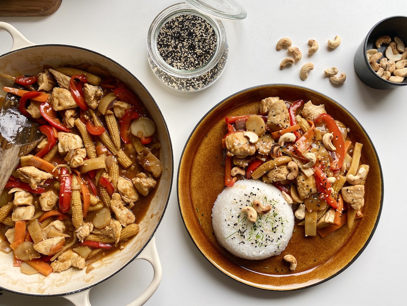 Kyllingwok med hoisinsaus og cashewnøtter – Henriettes matblogg