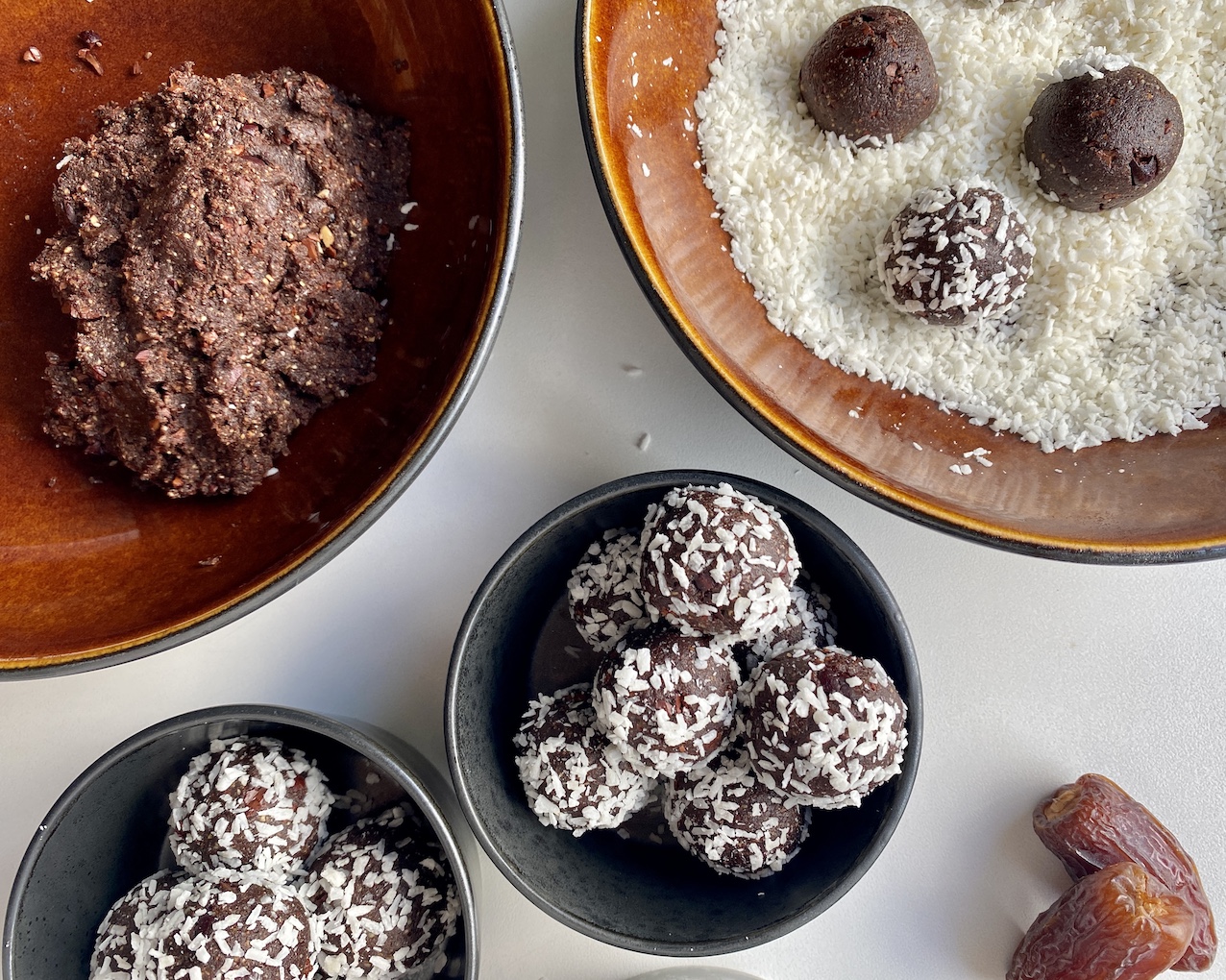 Energikuler med frø, nøtter, maca og kakao – Henriettes matblogg