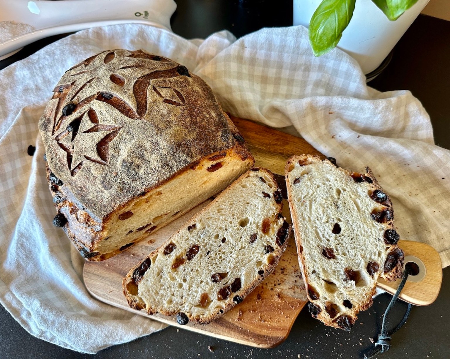 Julekake laget med surdeig – Henriettes matblogg