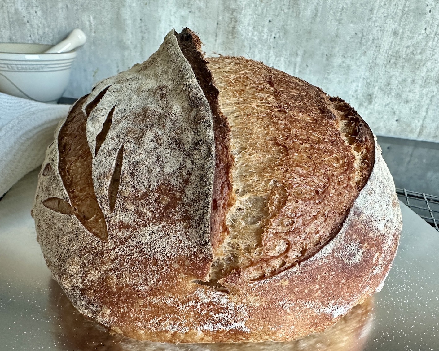 Surdeigsbrød med emmer og hvete – Henriettes matblogg